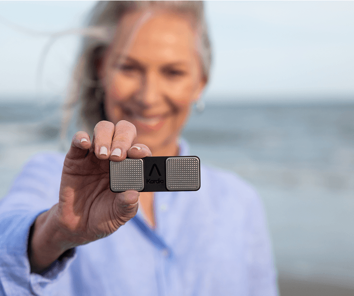 KardiaMobile EKG Monitor - Instant EKG on Your Phone | AliveCor